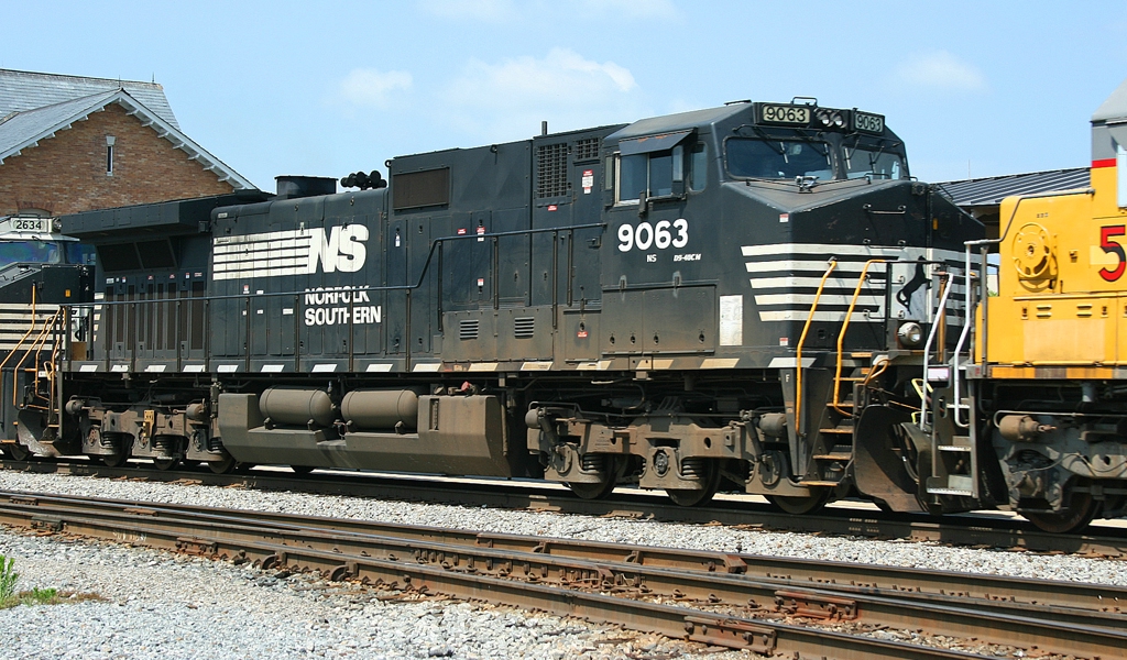 NS 9063